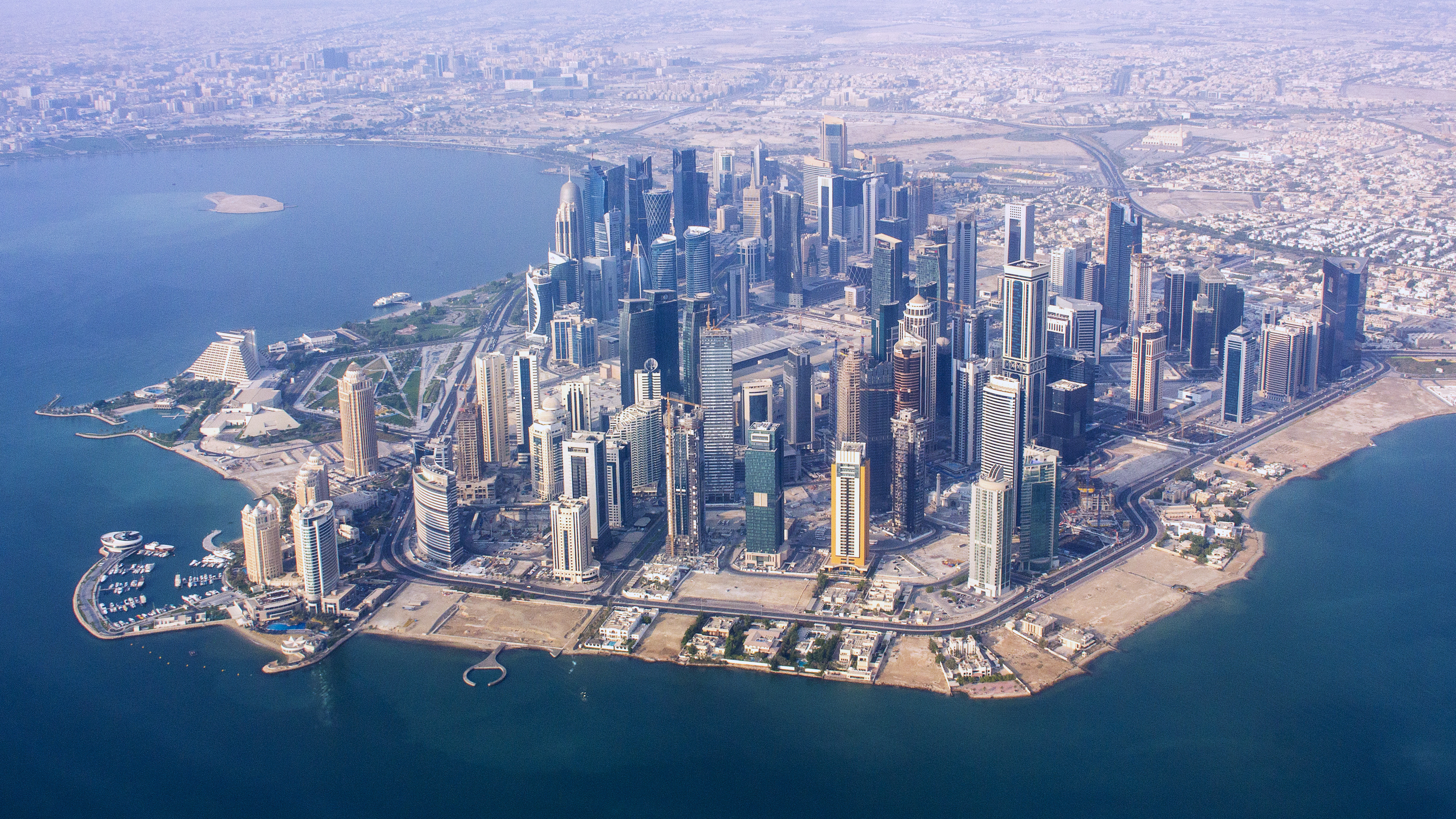 Cheap flights to Qatar from £352 | Qatar flights with Netflights